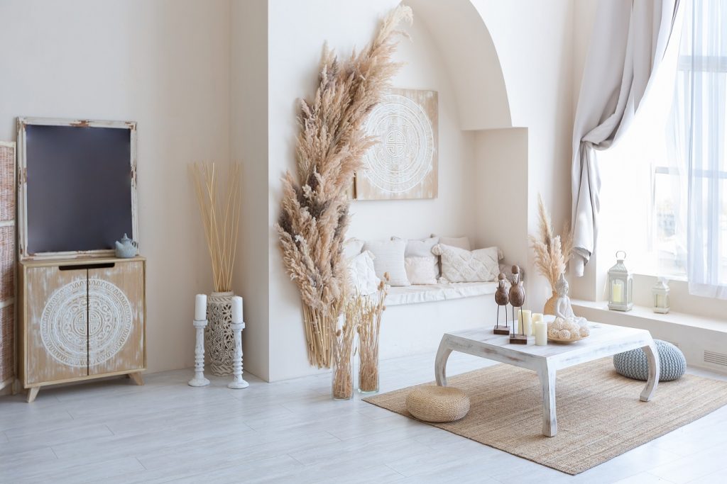 Creating Romantic Designs: Infuse Your Spaces with Love and Passion ...